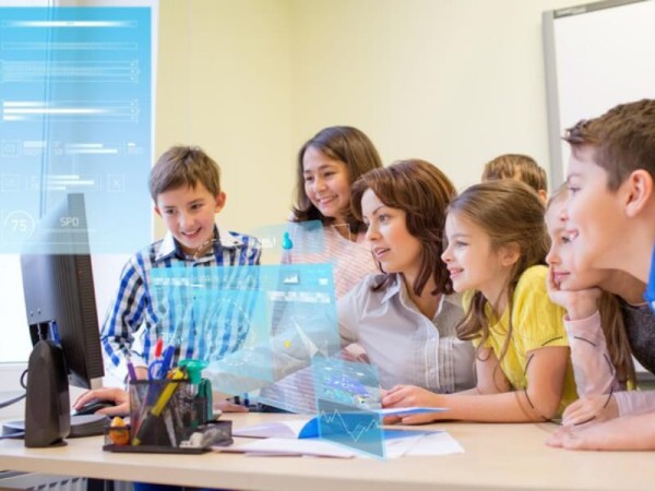 Guru Harus Melek Digital: Menjemput Transformasi Digital Pendidikan